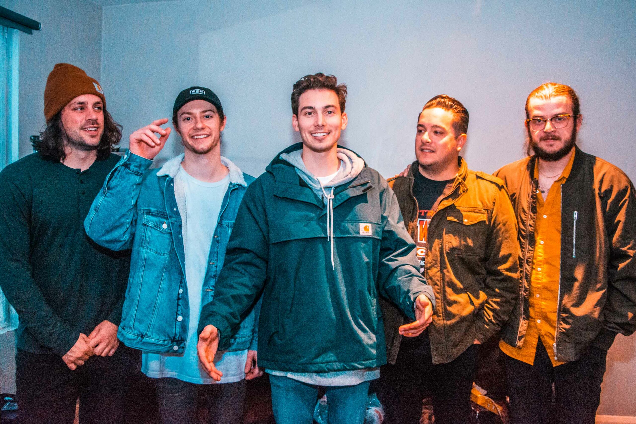 Interview // GRAYSCALE – GIG GOER